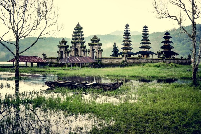Lake Tamblingan Bali Tour - Experience Bali with the Best Tour Packages ...